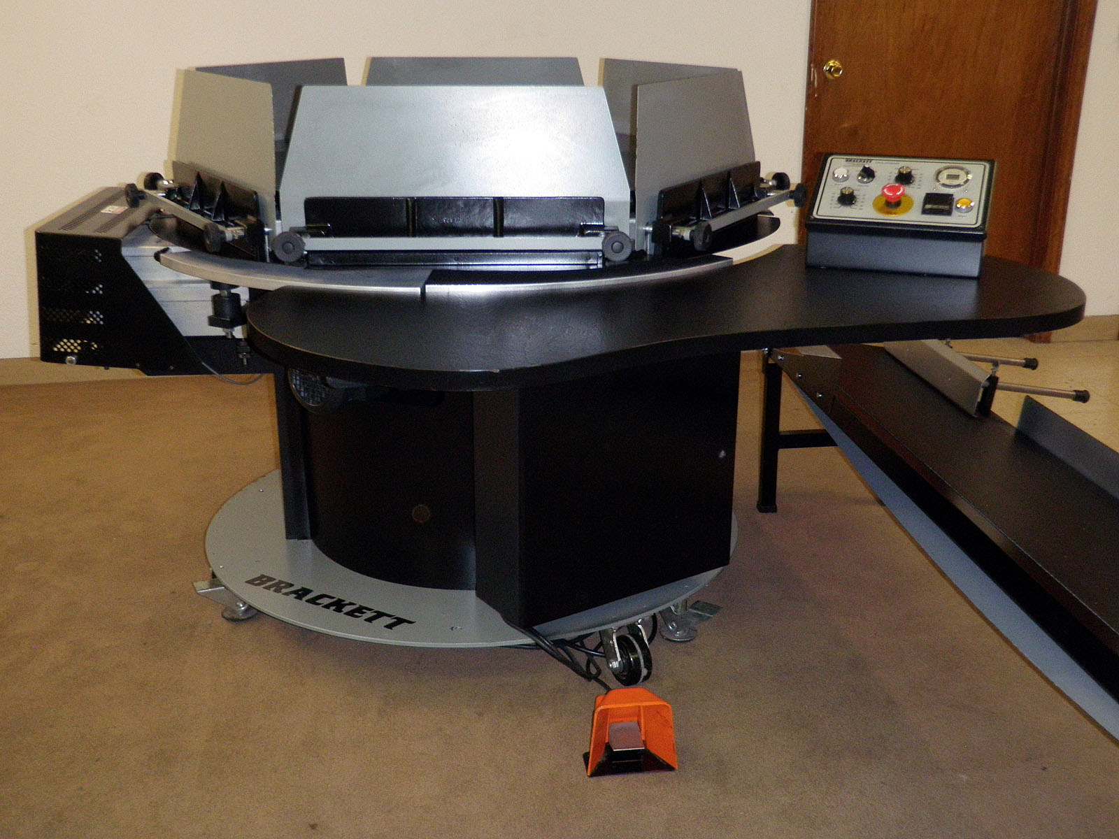 Glue XP Rebuilt Brackett Circular Padding Machines